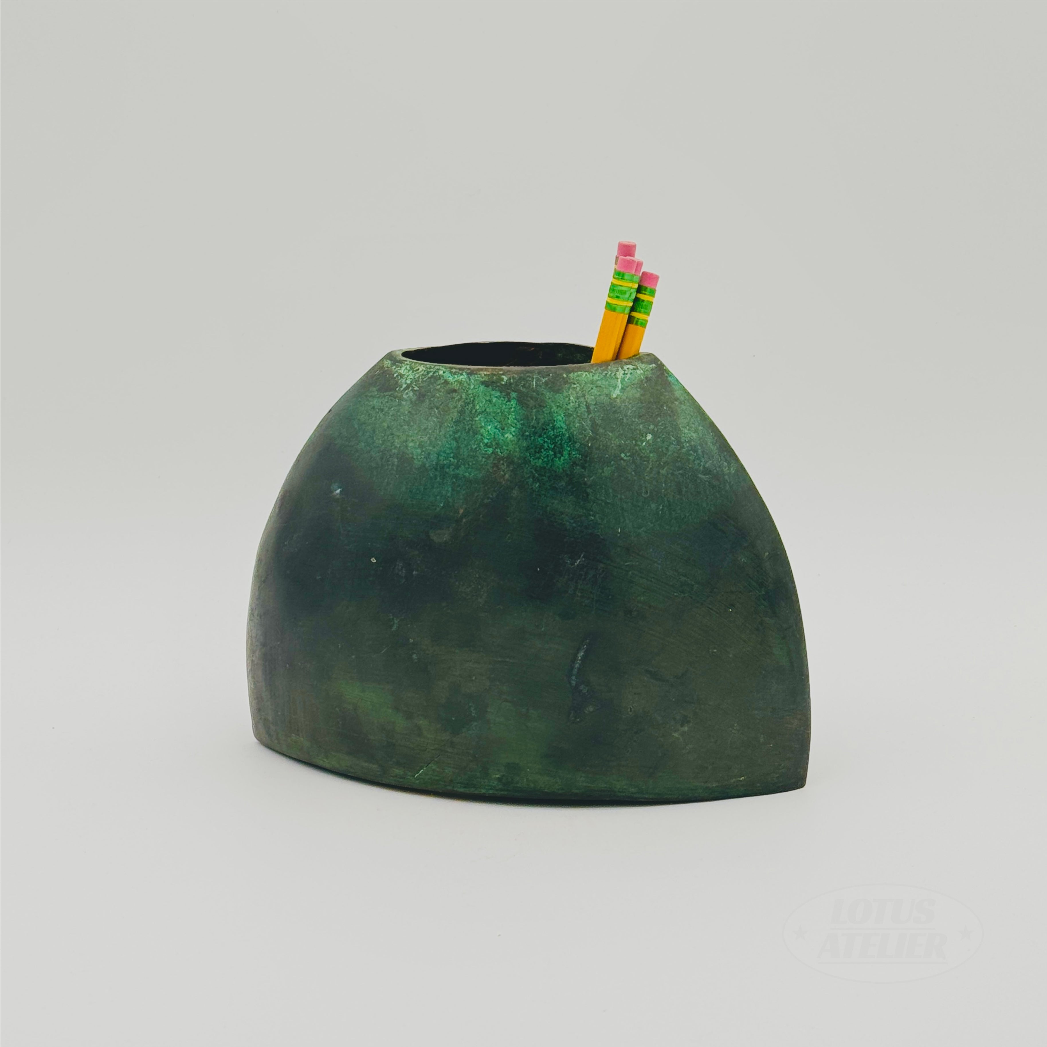 Patinated Vessel – Lotus Atelier